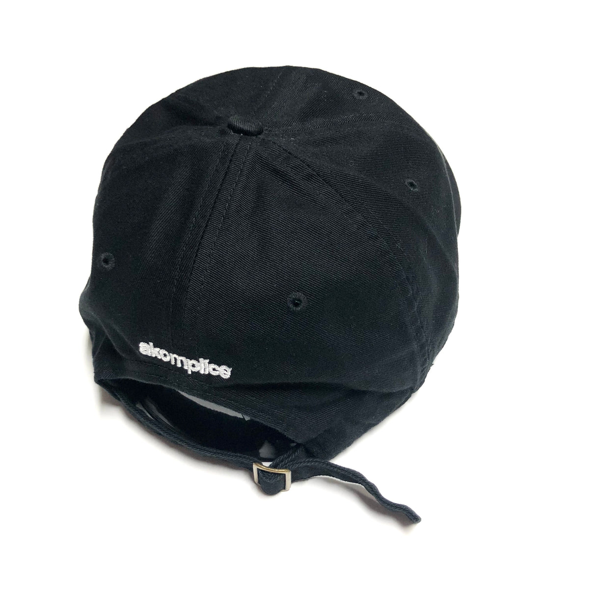 AKOMPLICE “MI BANDERA” DAD HAT (BLACK) – So Fresh Clothing